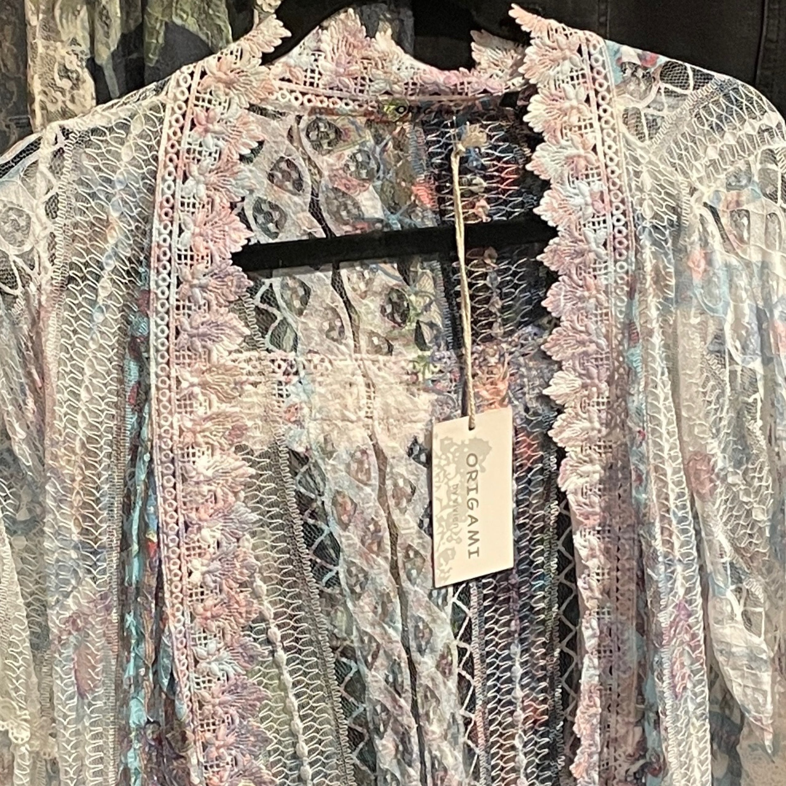 Origami Off White Lace Duster | Art in the Alley